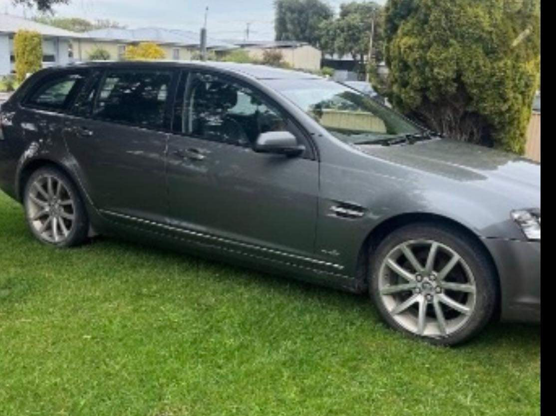 2011 custom Holden commodore ve sportswagon – Liligadget3d